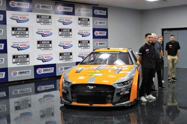 Team Hezeberg Running Partial 2022 NASCAR Cup Season | Kickin' the Tires