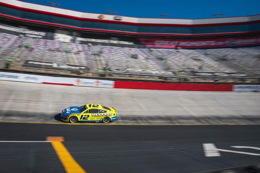 GALLERY: NASCAR Cup Series Practice, Qualifying at Bristol | Kickin ...