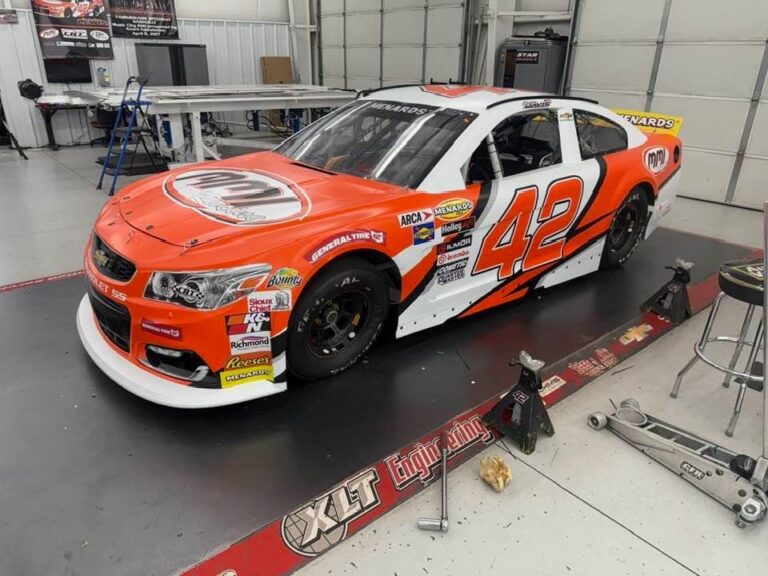 ARCA Menards West Series: 2025 Bakersfield Race Preview | Kickin' the Tires